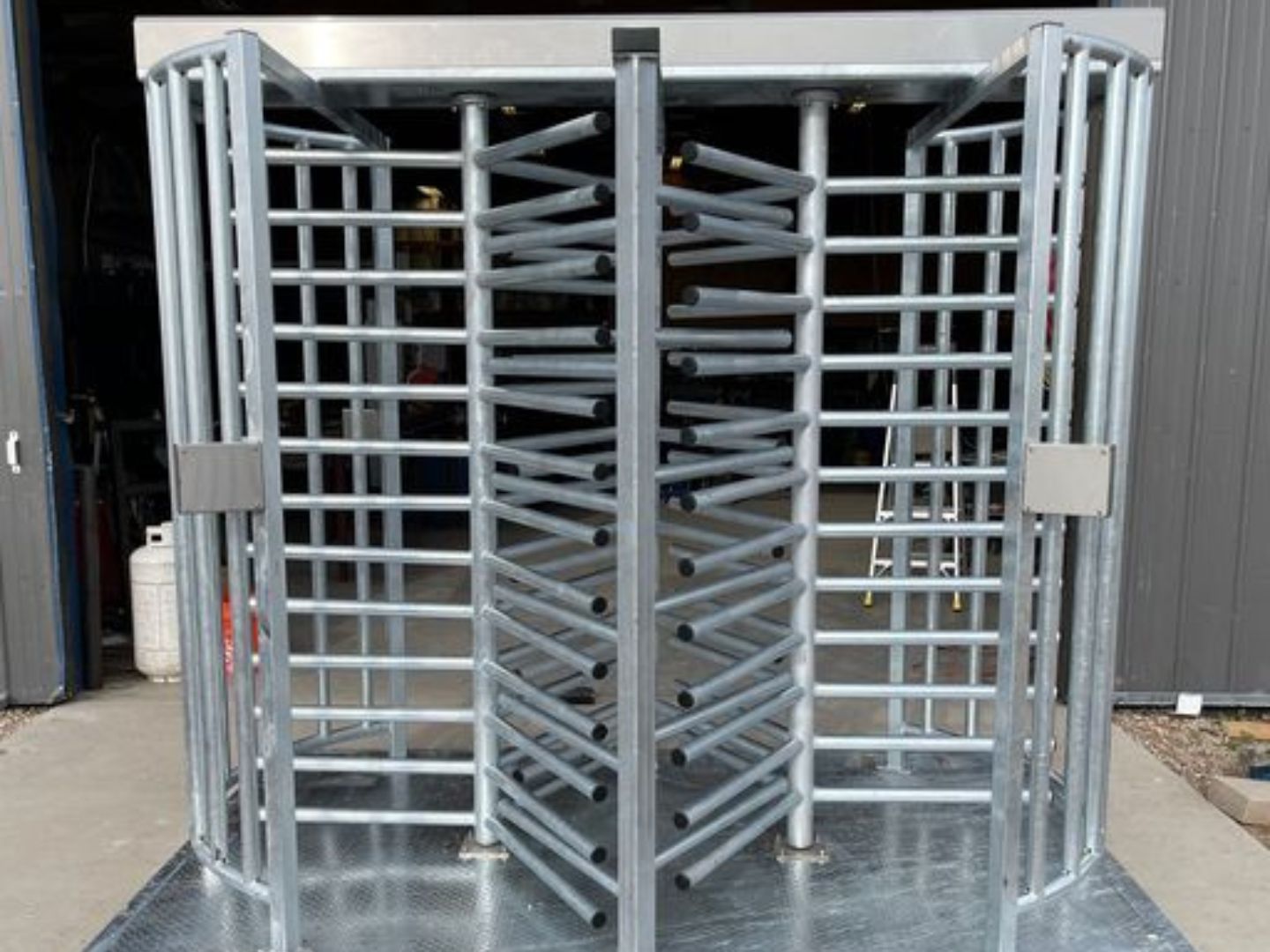 Turnstiles in Stock: High-Quality Access Control Solutions